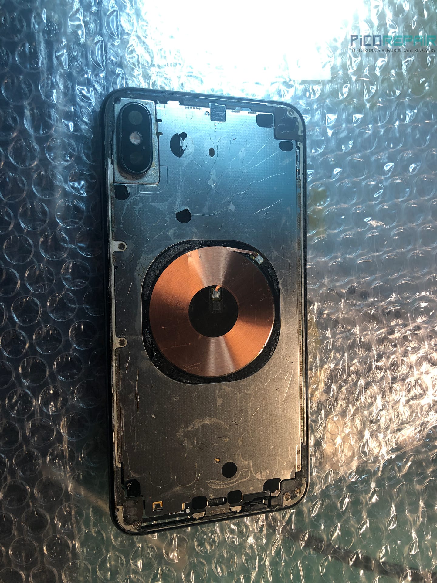 iPhone XS max back glass replacement – PicoRepair